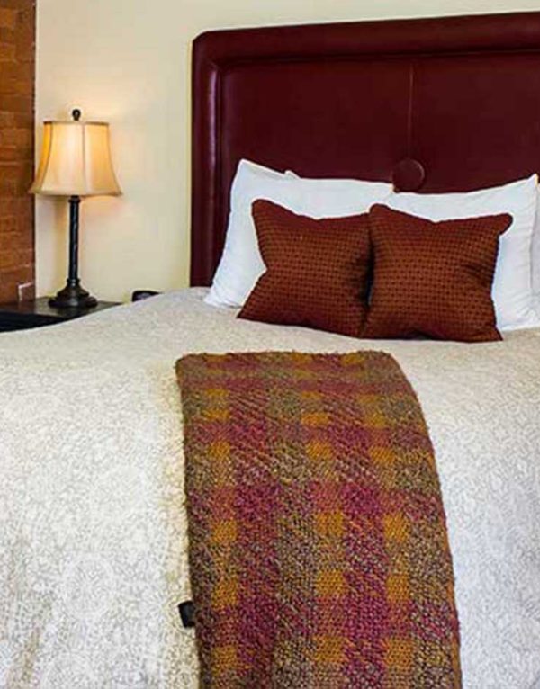 Home - The Common Man Inn Claremont